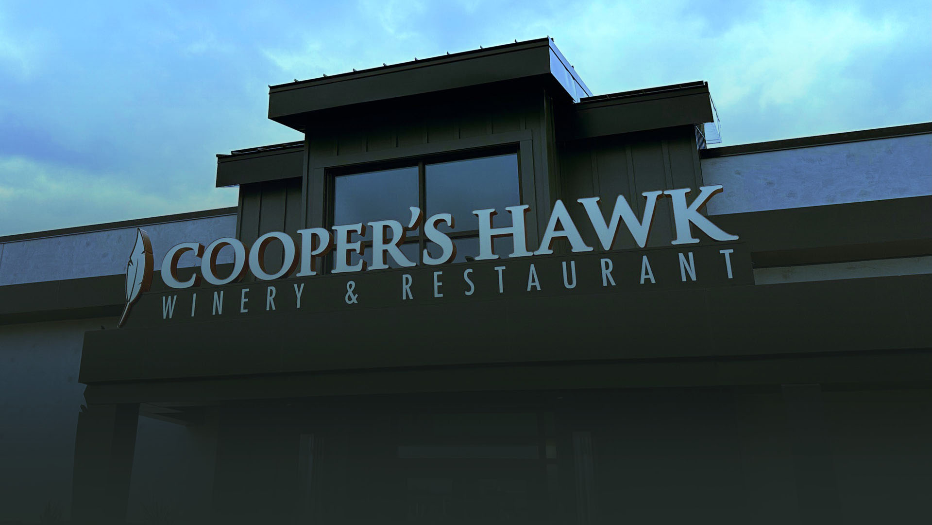Cooper’s Hawk Winery & Restaurant | Falls & Co.